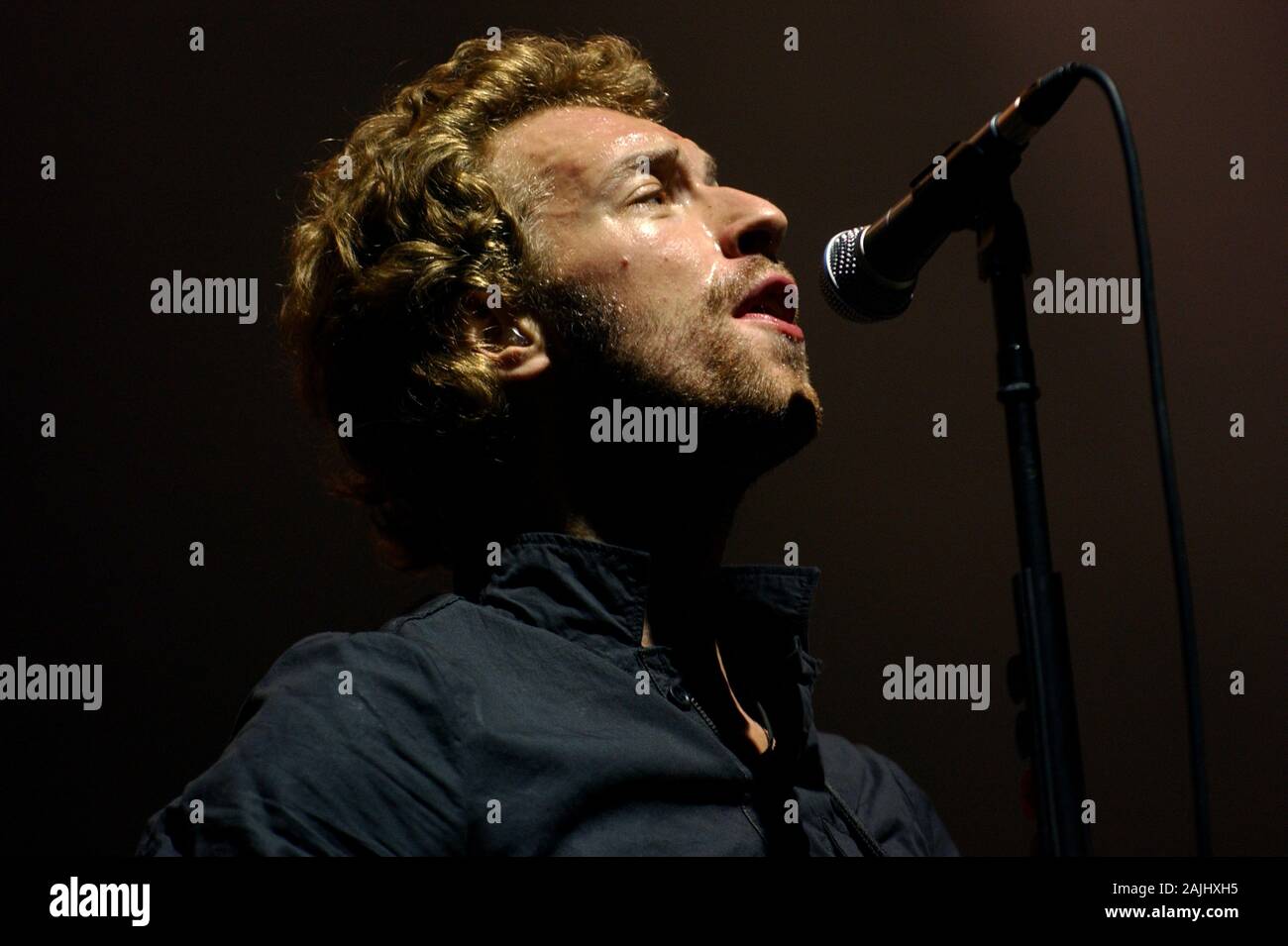 Coldplay 2005 hi-res stock photography and images - Alamy