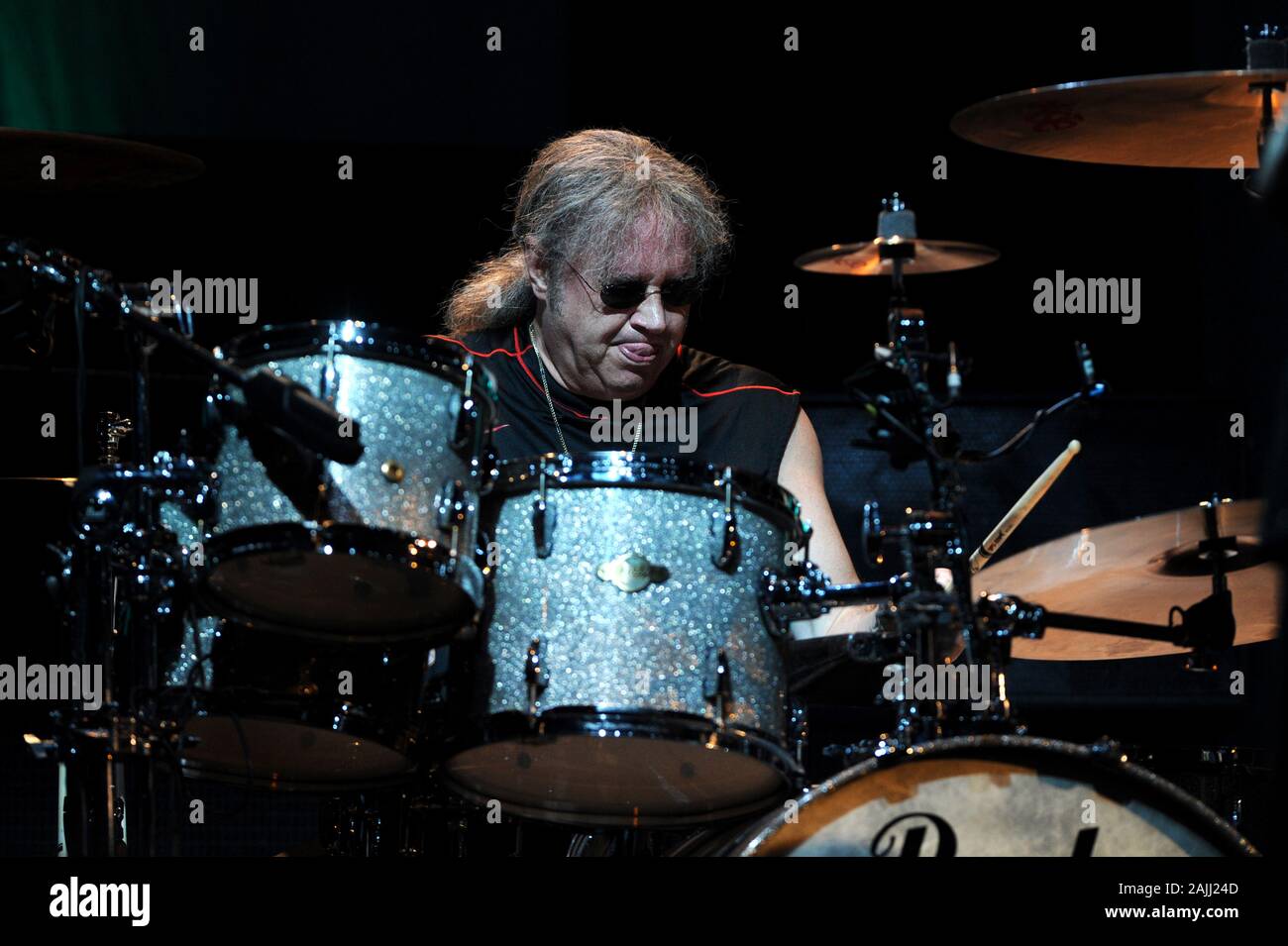 Drummer in shades hi-res stock photography and images - Alamy