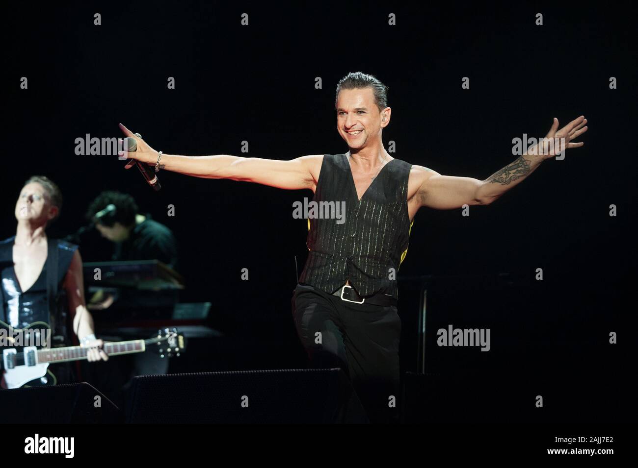 Singer Dave Gahan Depeche Mode High Resolution Stock Photography and ...