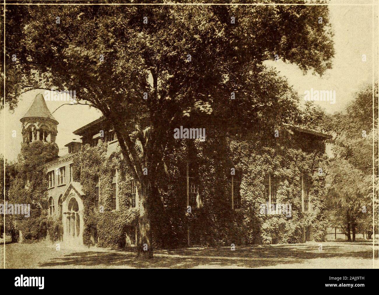 Multifaria . Twenty. ALUMNAE HALL Stock Photo - Alamy