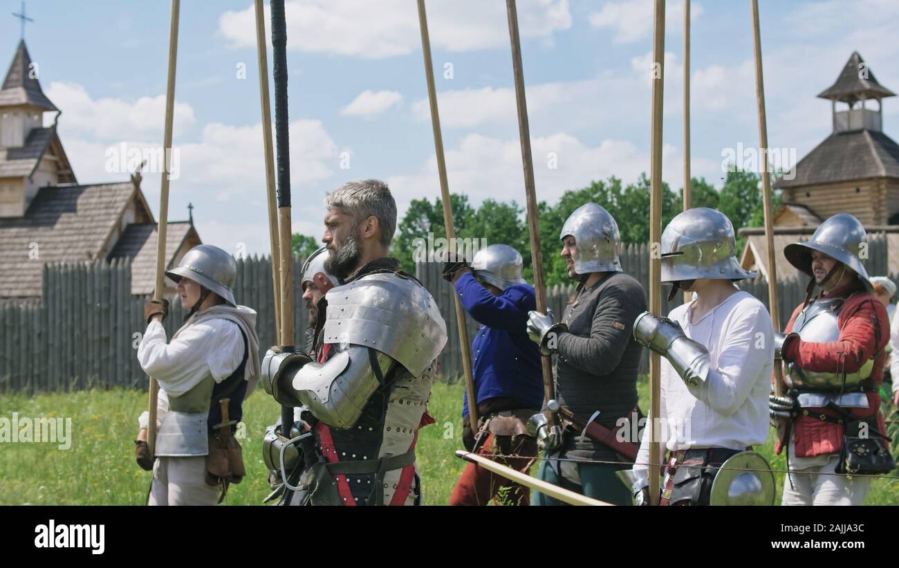 Knights in offensive. Knights defending their fortress Stock Photo - Alamy
