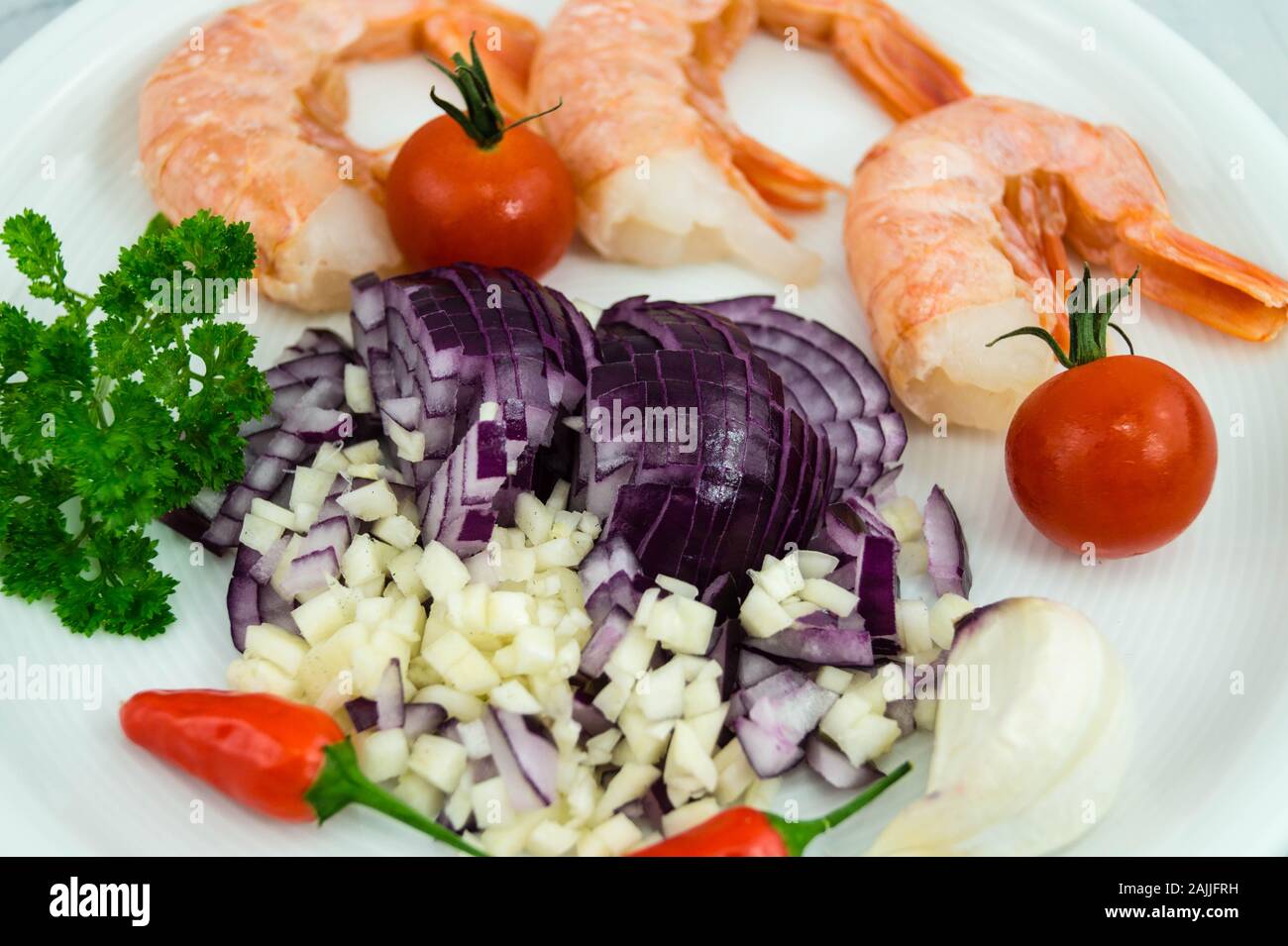 Prawns and scampi you need for the Italian specialty Spaghetti ala ...