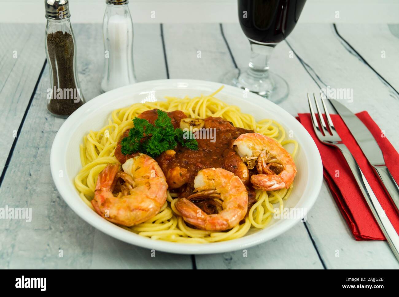 Prawns and scampi you need for the Italian specialty Spaghetti ala ...
