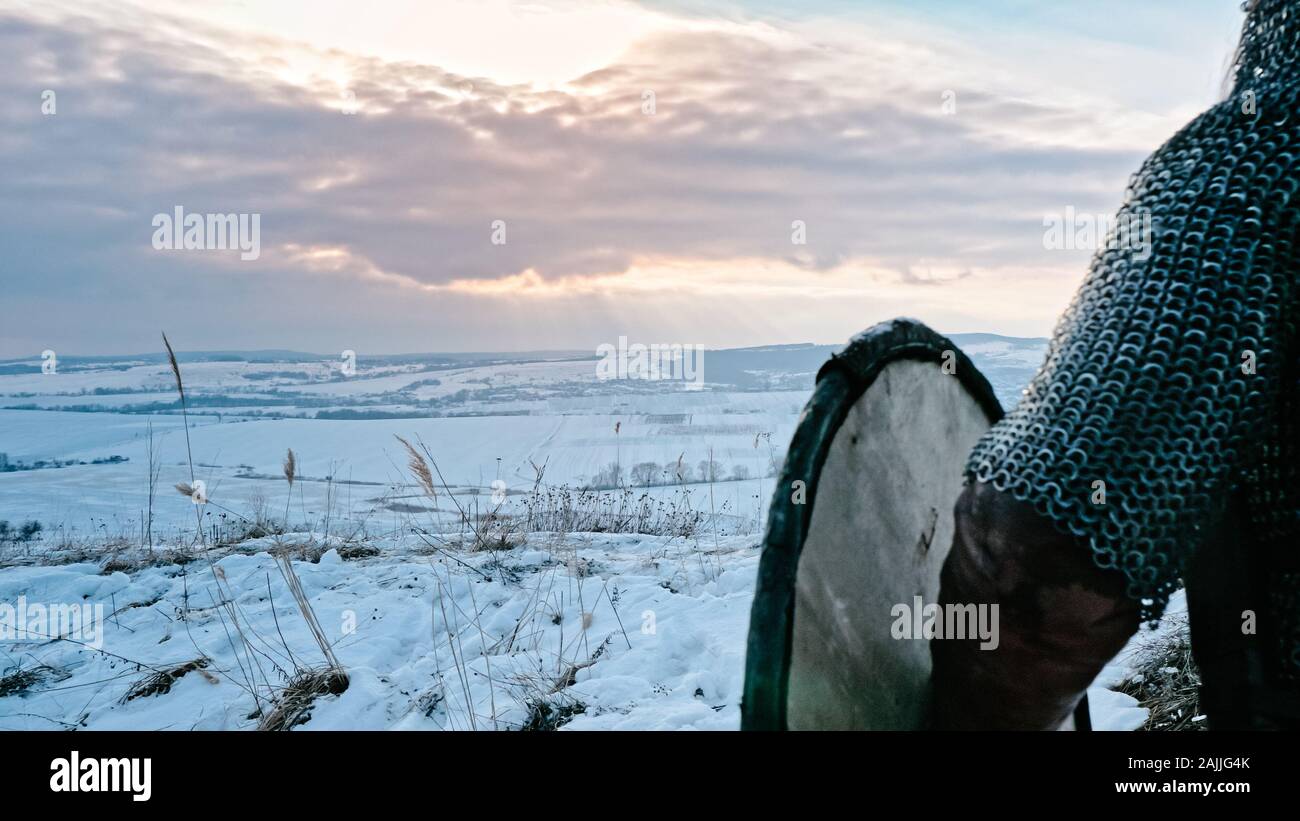 Battle cry viking hi-res stock photography and images - Alamy