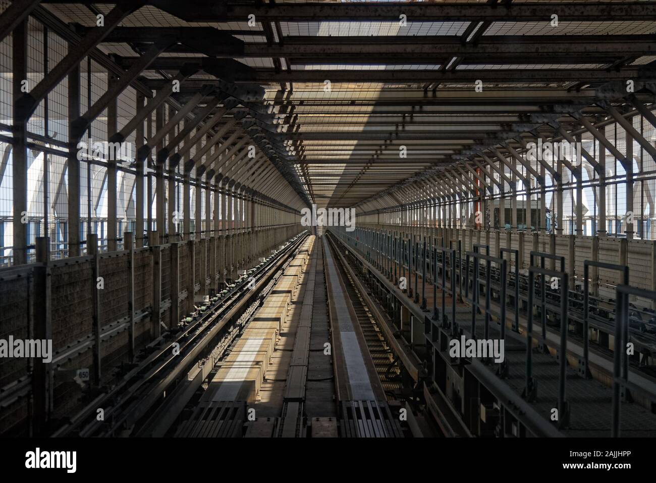 Japanese railway bridge tokyo hi-res stock photography and images - Alamy