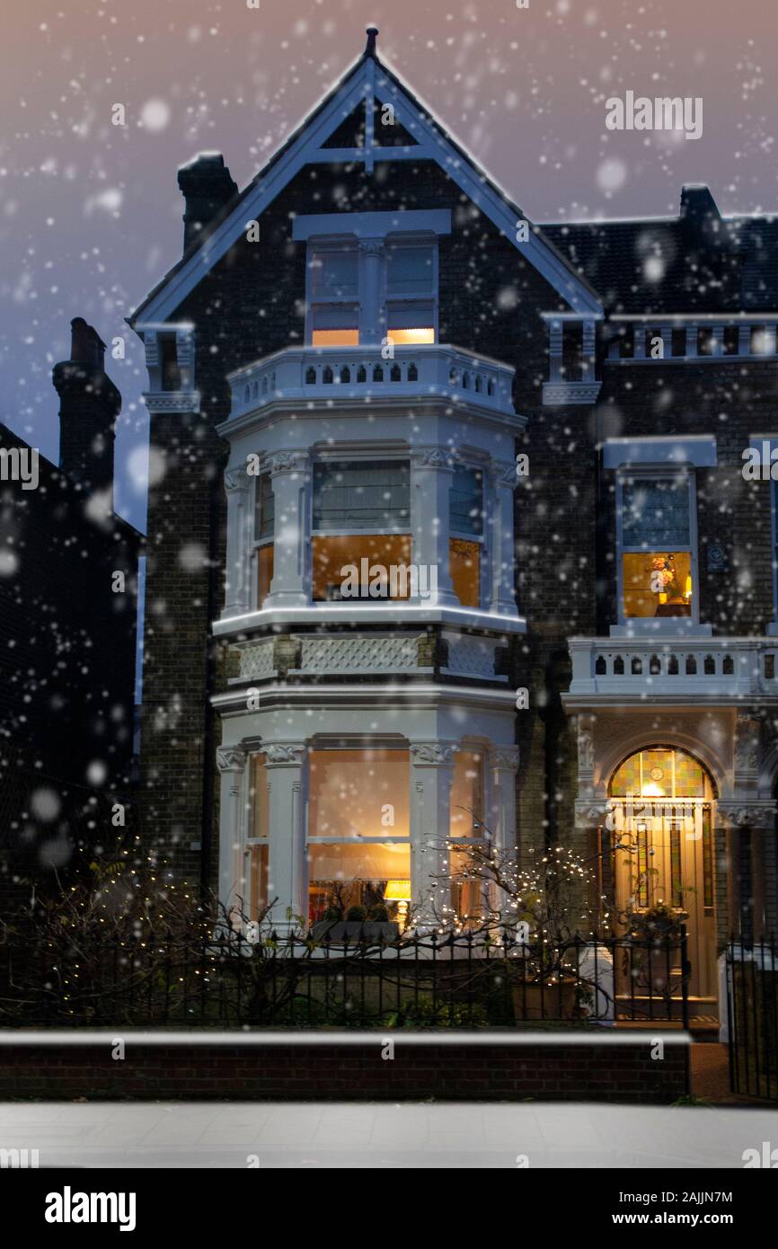 Victorian house frontage hi-res stock photography and images - Alamy