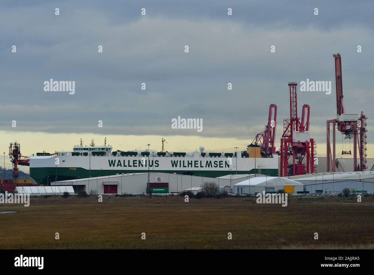 Sailing out of royal portbury docks hi-res stock photography and images ...