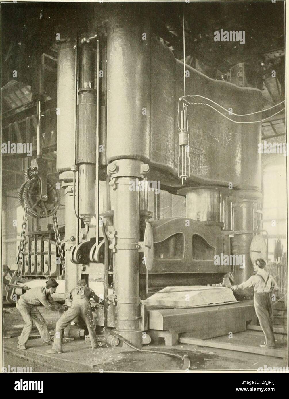 Graphite clay mixture hi-res stock photography and images - Alamy