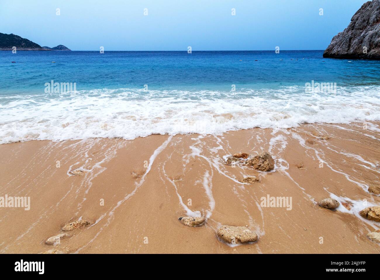 Turquoise color waves on coast hi-res stock photography and images - Alamy