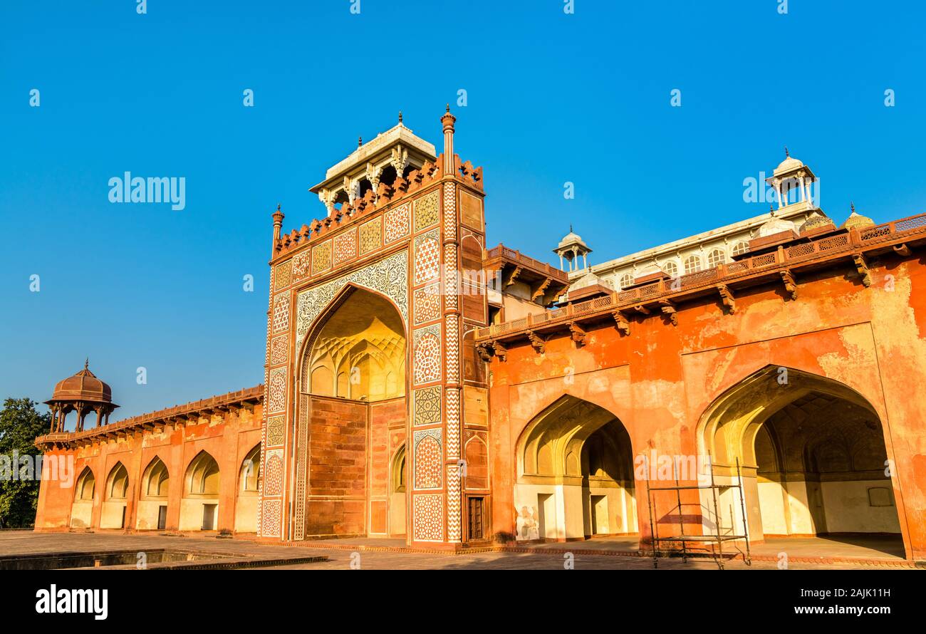 Tomb of Akbar the Great at Sikandra Fort in Agra, India Stock Photo - Alamy