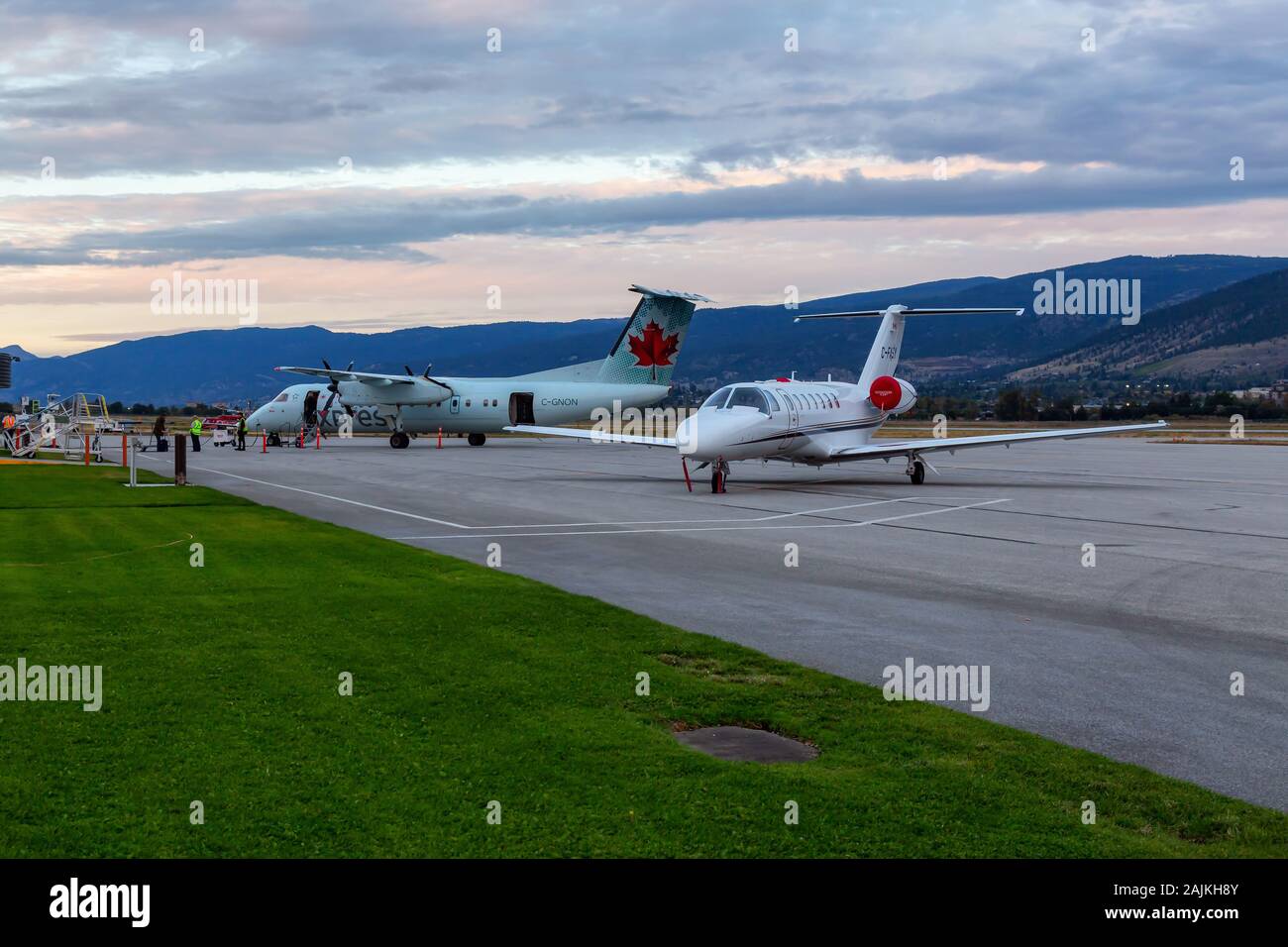 Penticton Regional Airport Stock Photo - Alamy