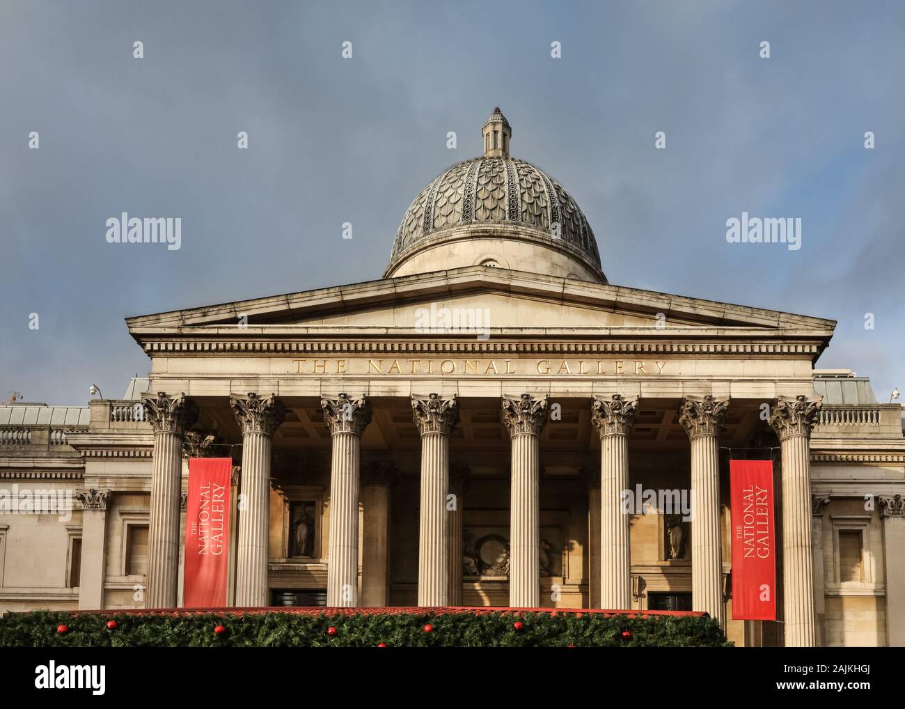 The National Gallery in Trafalgar Square, with festive decorations in ...
