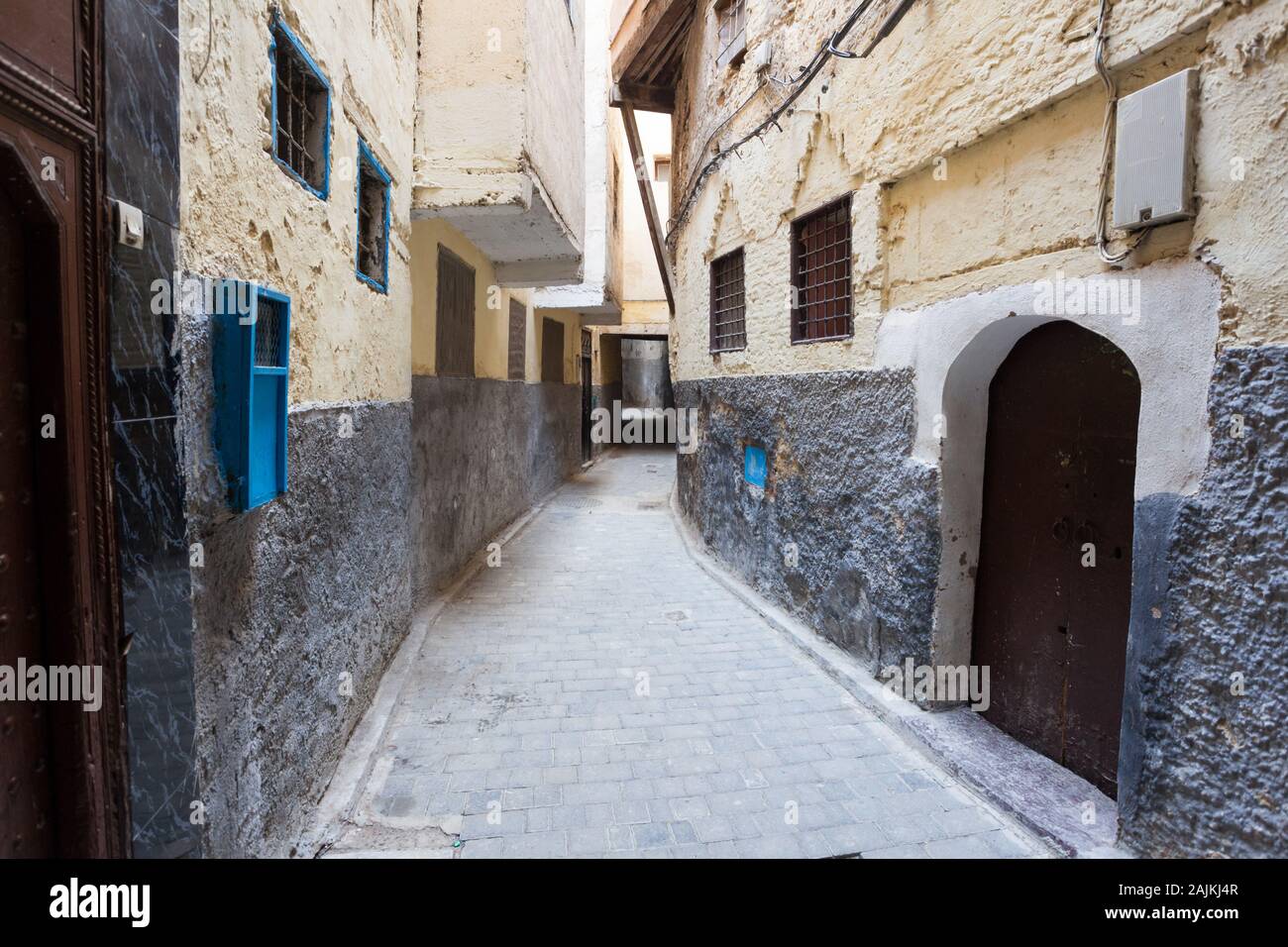Alley in medina of Fes (Fez), Morocco Stock Photo - Alamy