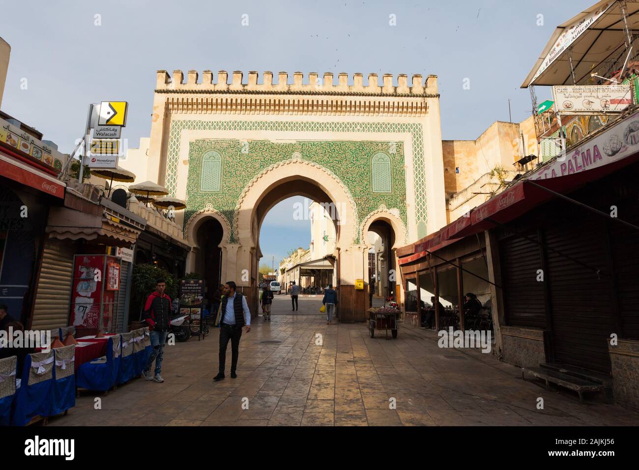 The inner side (i.e. seen from Fes El Bali) of Bab Bou Jeloud (also ...
