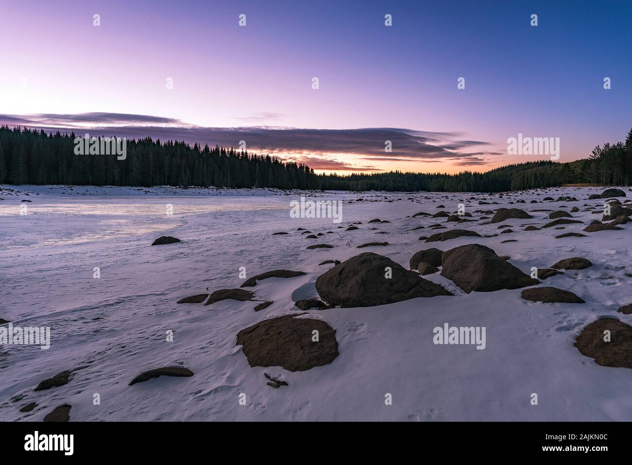 Frosty Frozen Icy Freeze High Resolution Stock Photography and Images ...