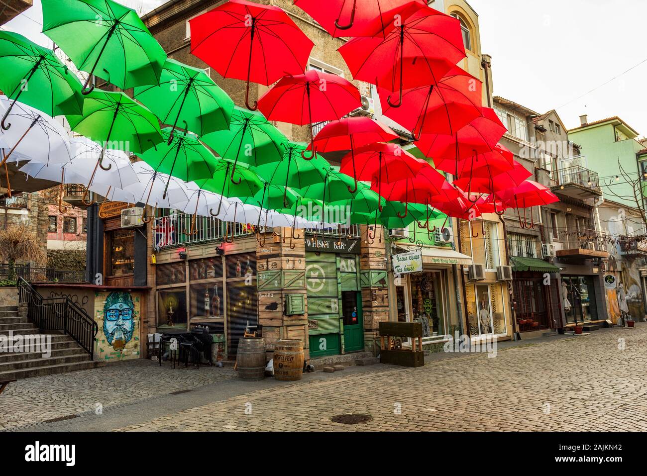 White bulgaria flag hi-res stock photography and images - Alamy
