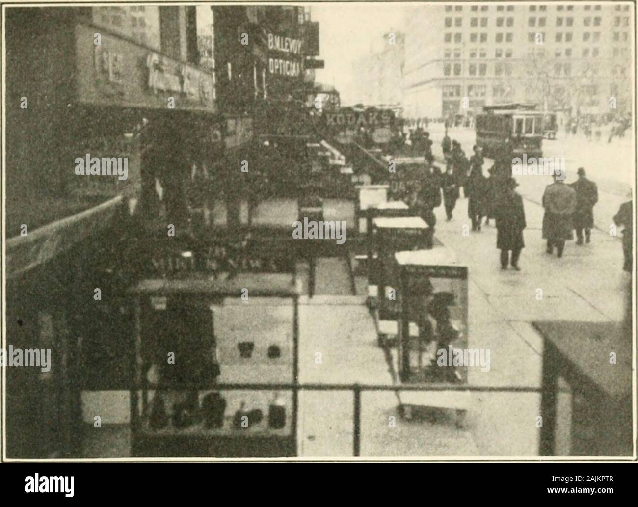 American boule hi-res stock photography and images - Alamy