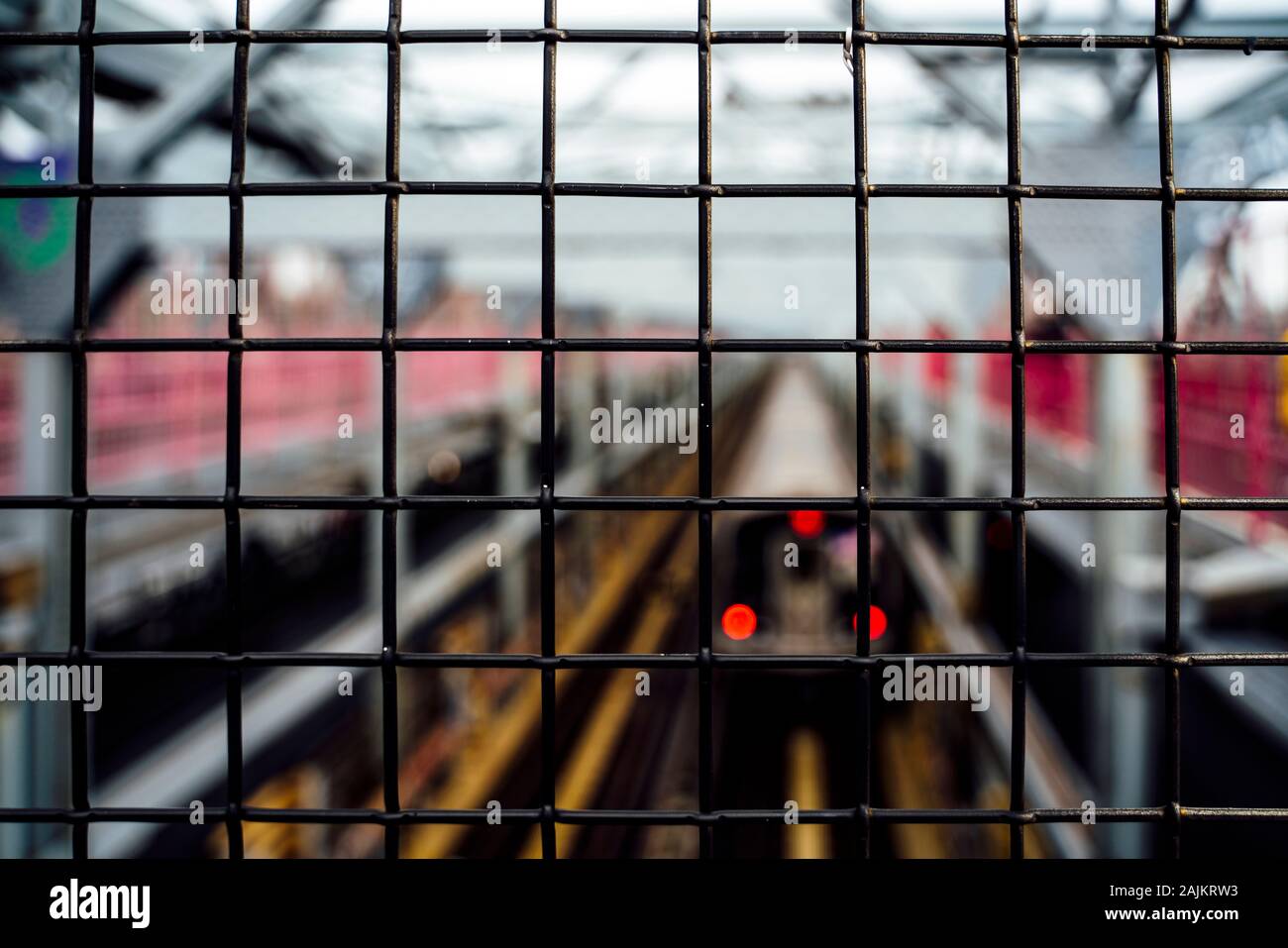 Williamsburg bridge train hi-res stock photography and images - Alamy