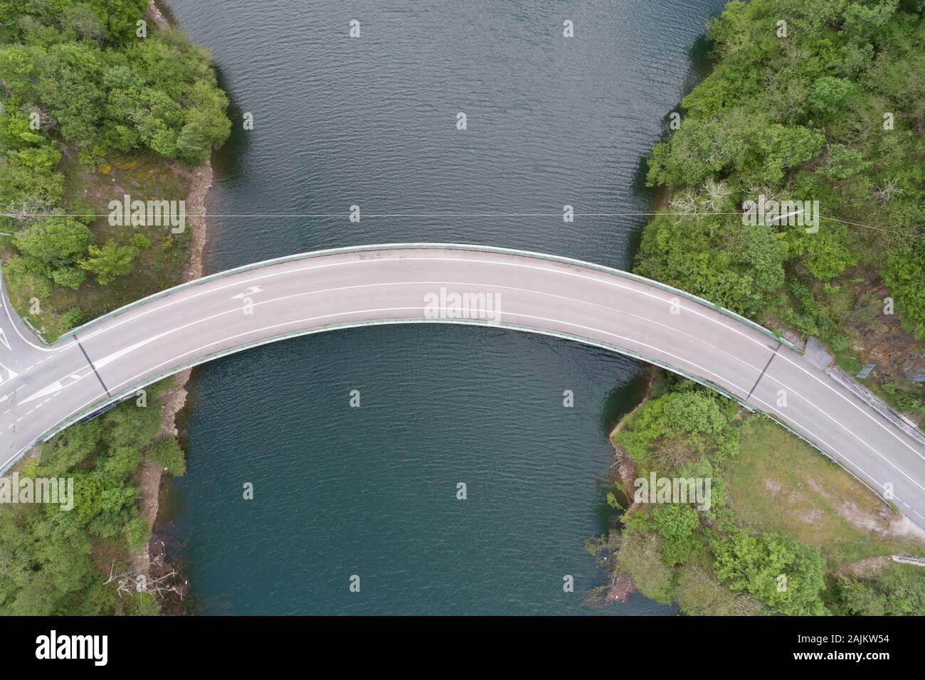 Reservoir bridge hi-res stock photography and images - Alamy