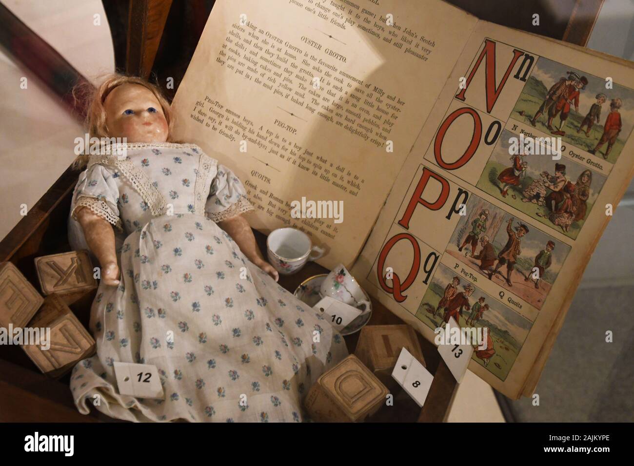 Doll in a box hi-res stock photography and images - Alamy