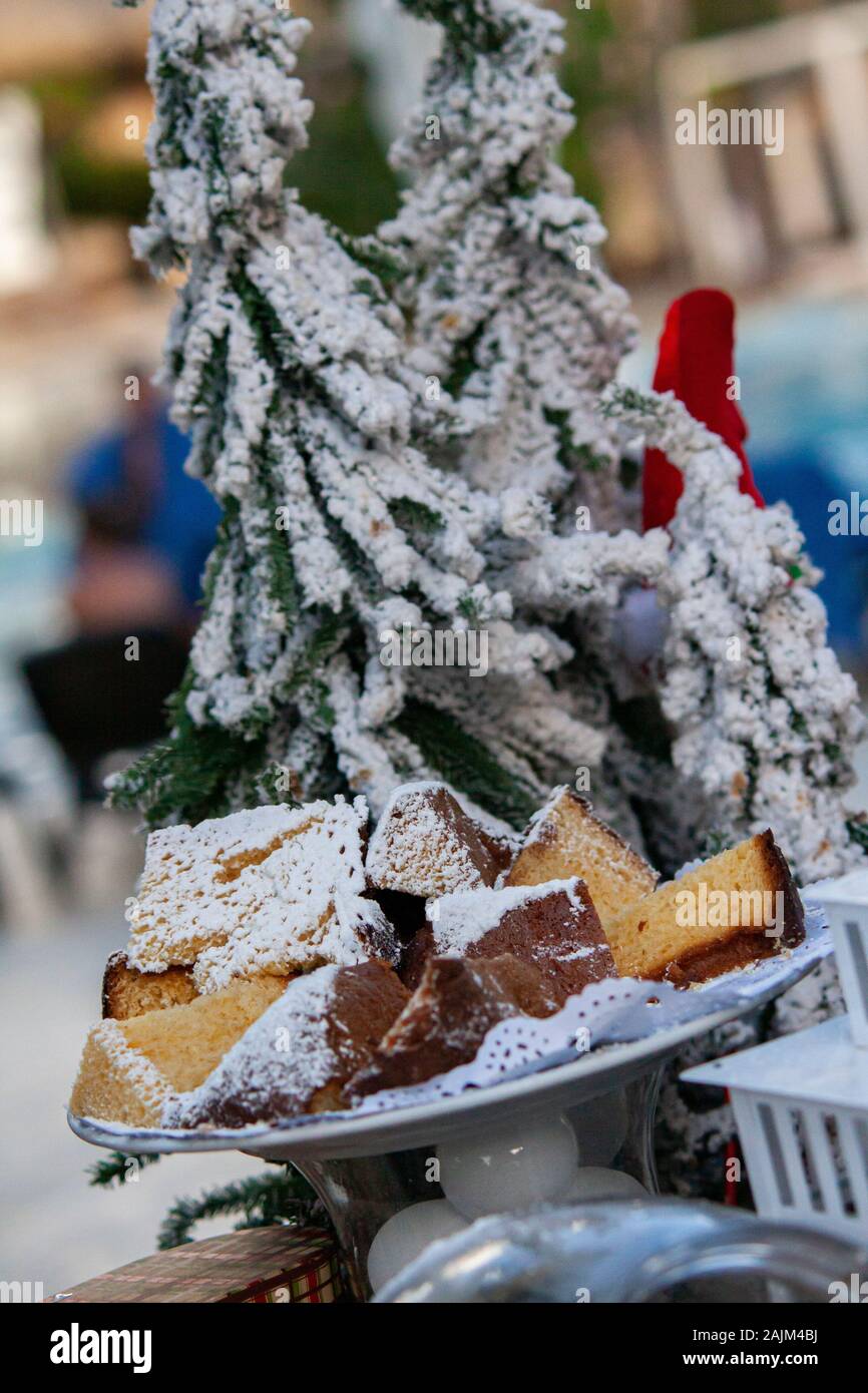 Christmas Pandoro cake Stock Photo - Alamy