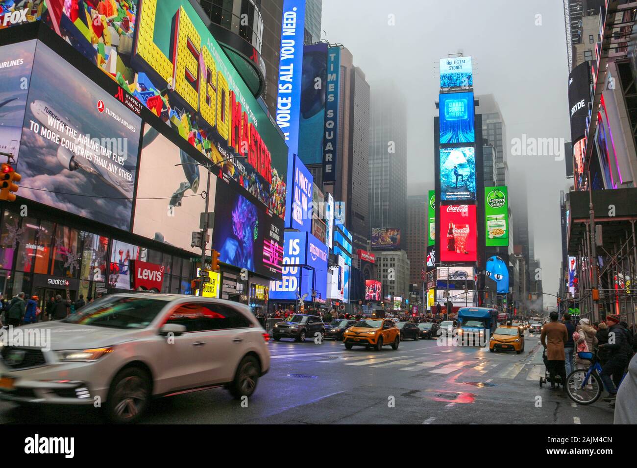 New York, NY – January 05, 2020: Times Square is shrouded in heavy fog ...