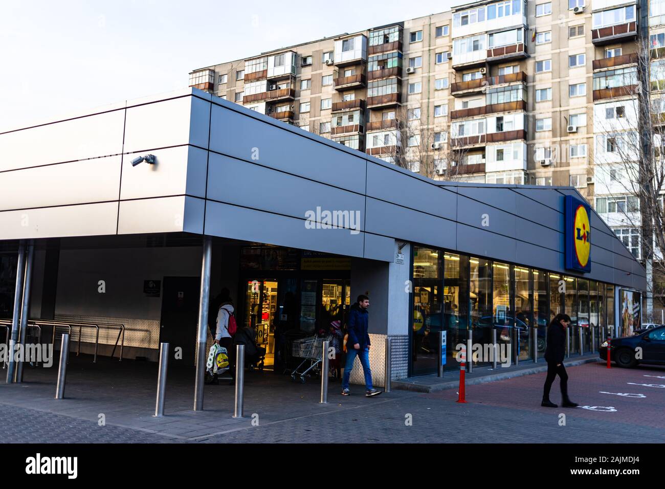 Lidl supermarket bucharest hi-res stock photography and images - Alamy