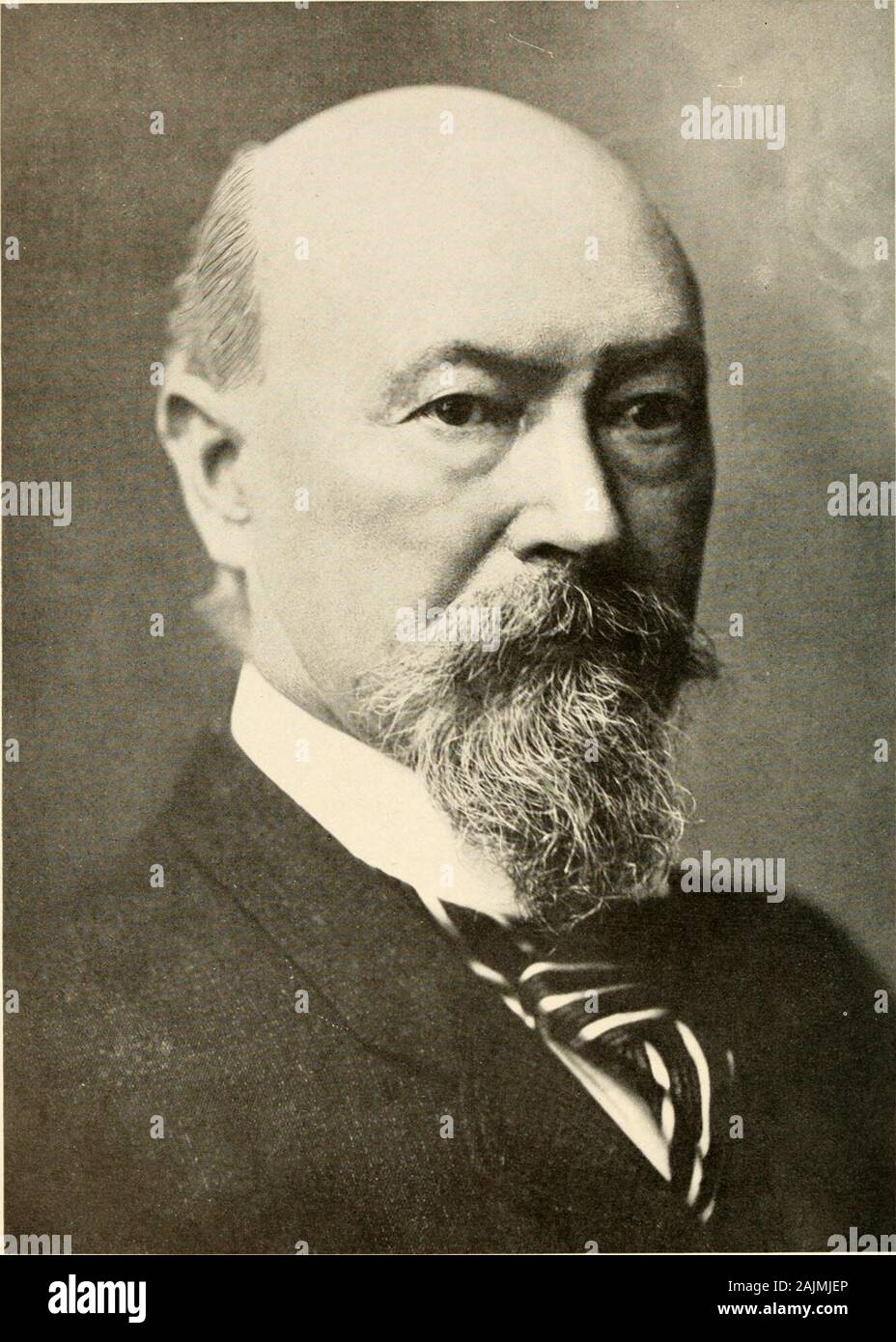 A history of Kentucky and Kentuckians; the leaders and representative ...