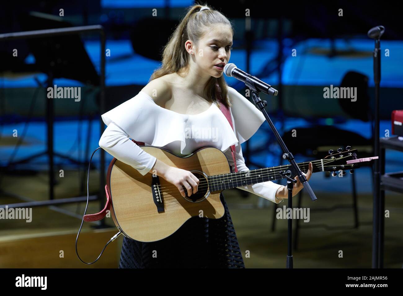 Allie sherlock hi-res stock photography and images - Alamy