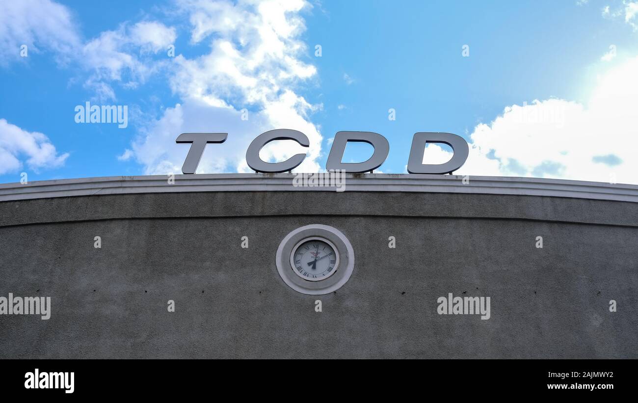 Train icon hi-res stock photography and images - Alamy