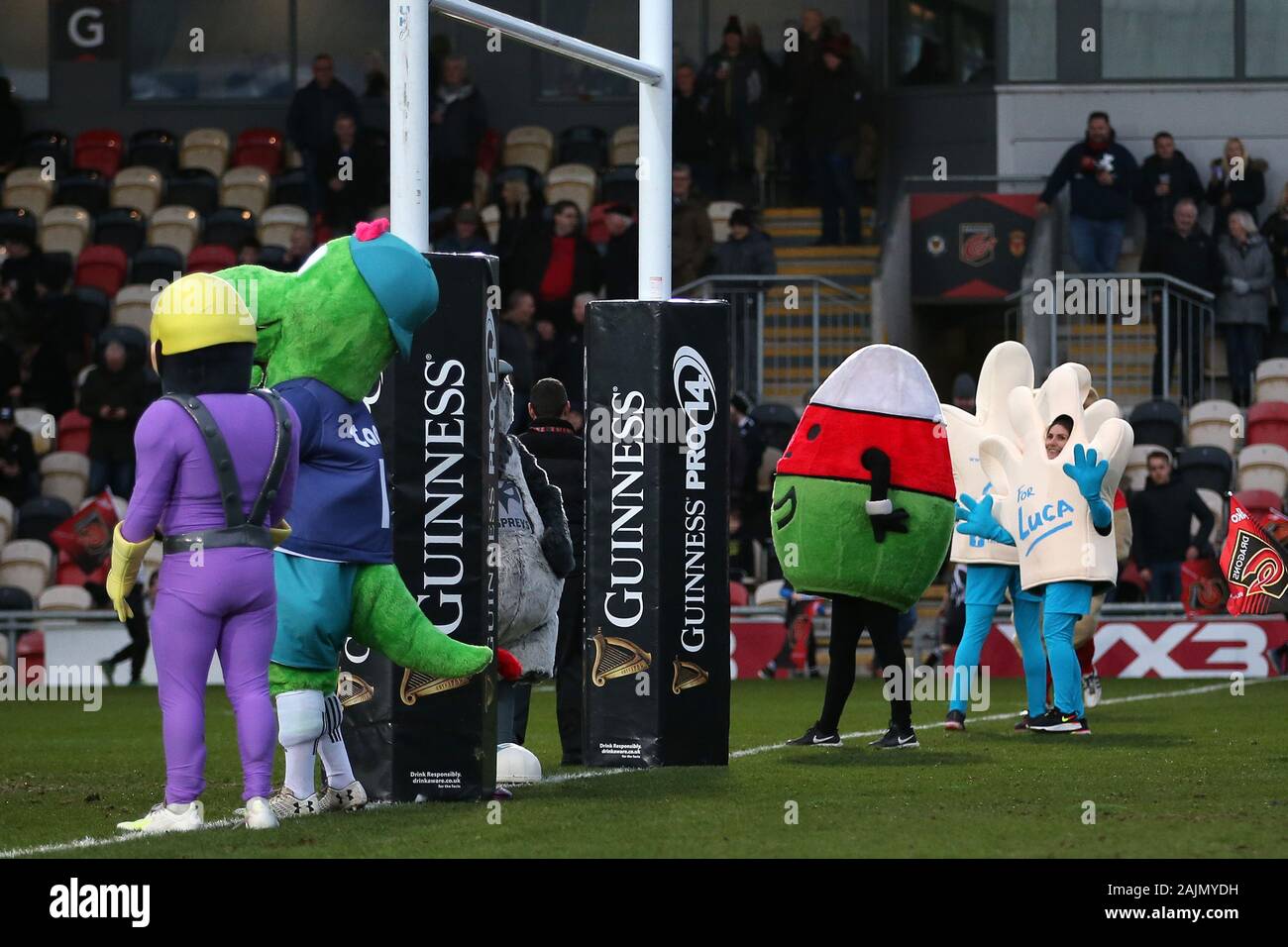 The match mascots hi-res stock photography and images - Alamy