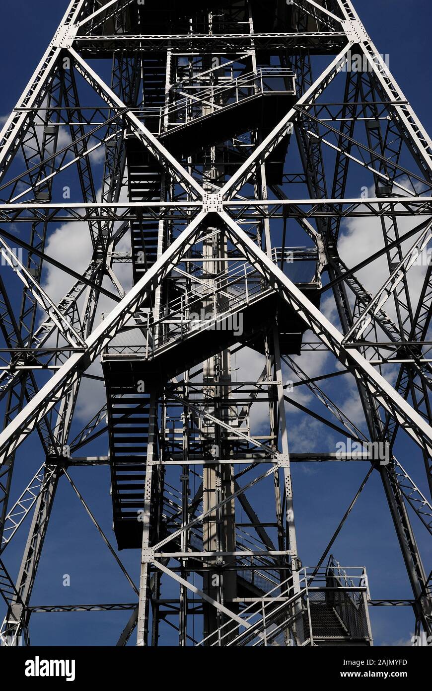 Signal radio tower architecture berliner funkturm hi-res stock photography and images - Alamy