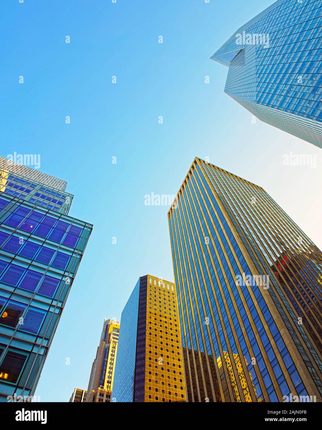 Reflex angle hi-res stock photography and images - Alamy