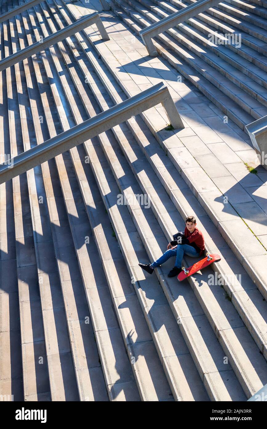 Child top of stairs low angle view hi-res stock photography and images ...