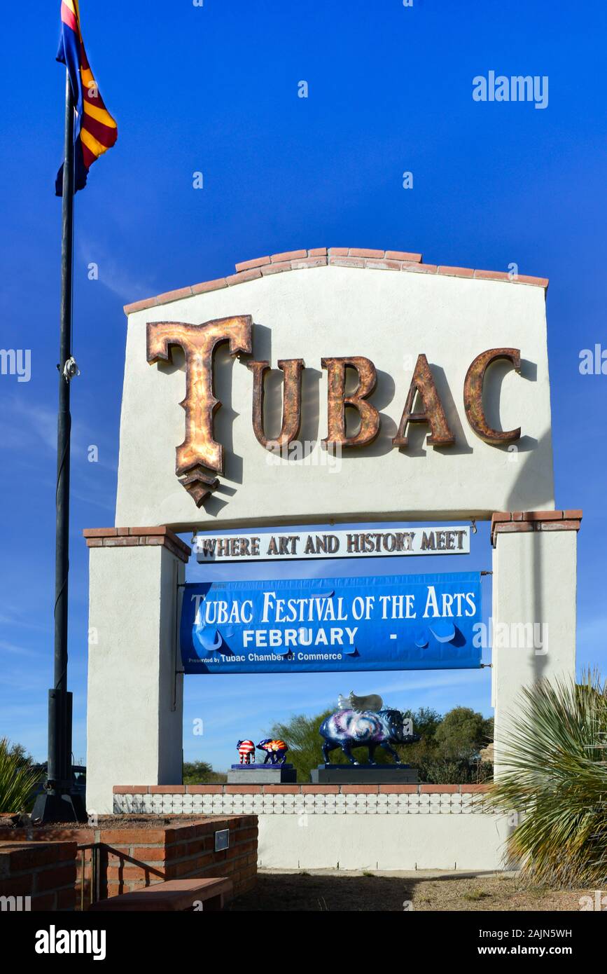 Tubac arizona sign entrance town hi-res stock photography and images ...