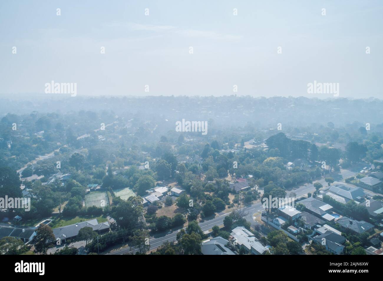 Bushfire smoke haze brought by wind onto suburban areas of Melbourne ...