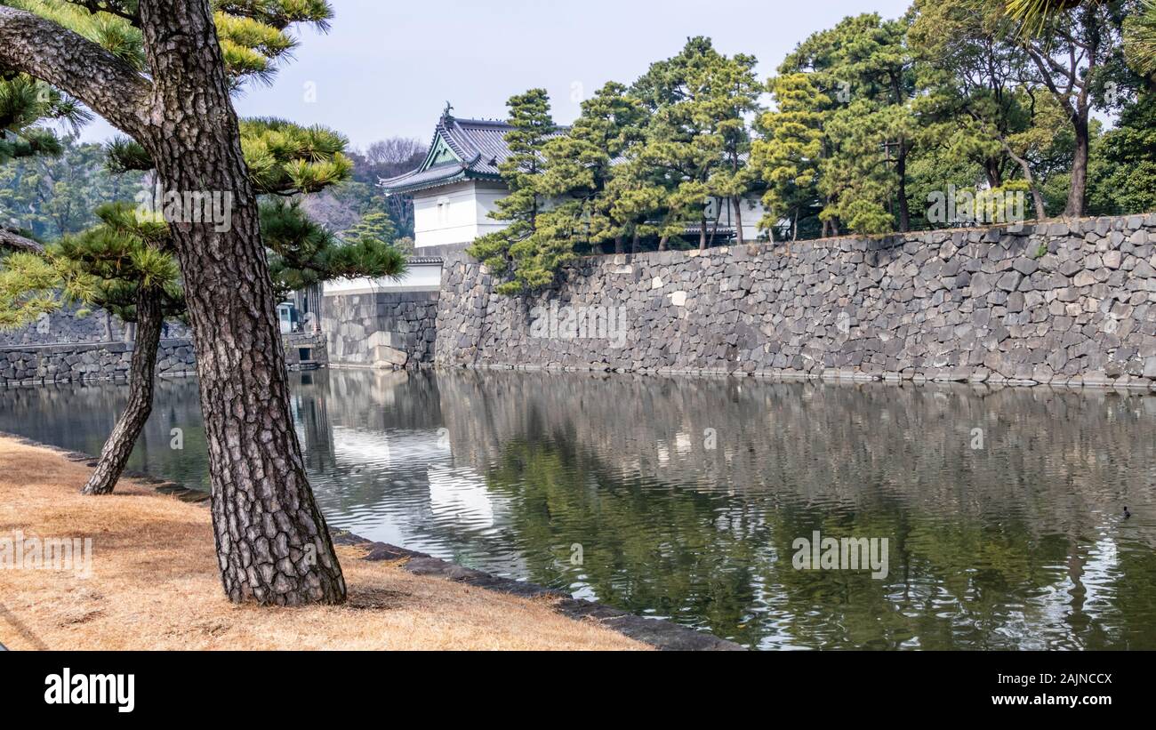 Guard tower over moat by Kikyomon Gate at Tokyo Imperial Palace Japan ...