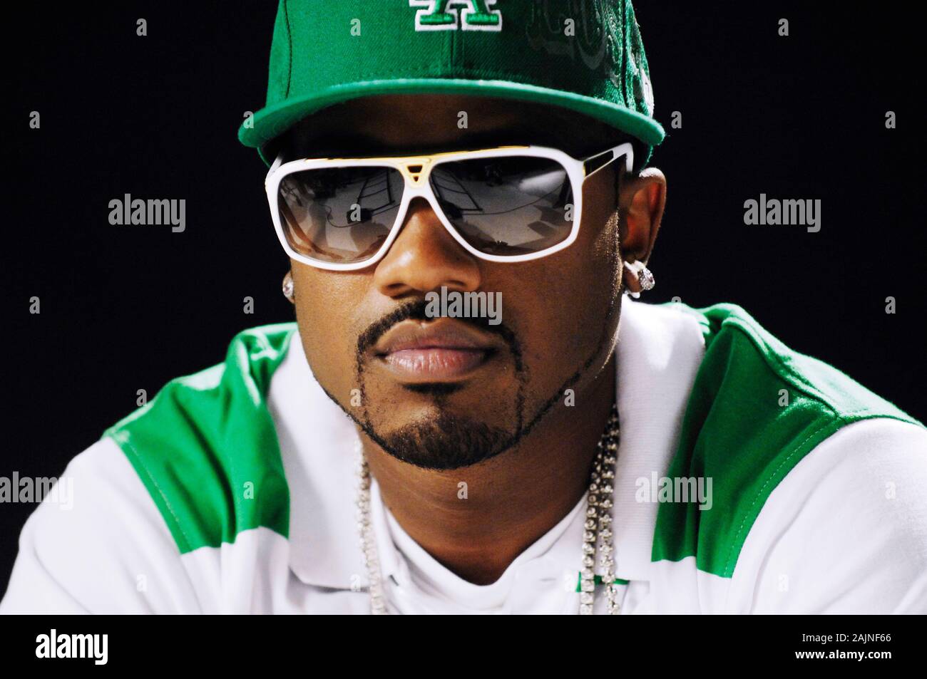 New boyz 2009 hi-res stock photography and images - Alamy