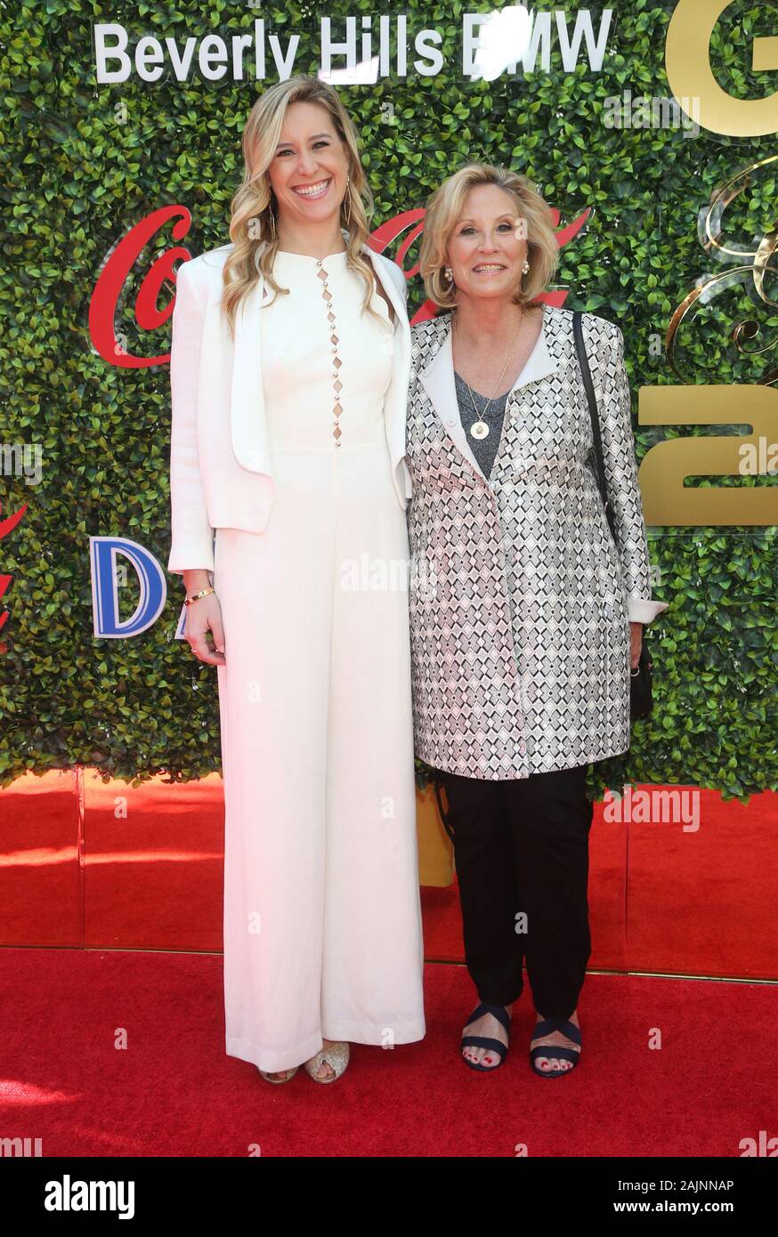 Beverly Hills, USA. 4th Jan, 2020. Joanna Pinto, Donna De Varona, at ...