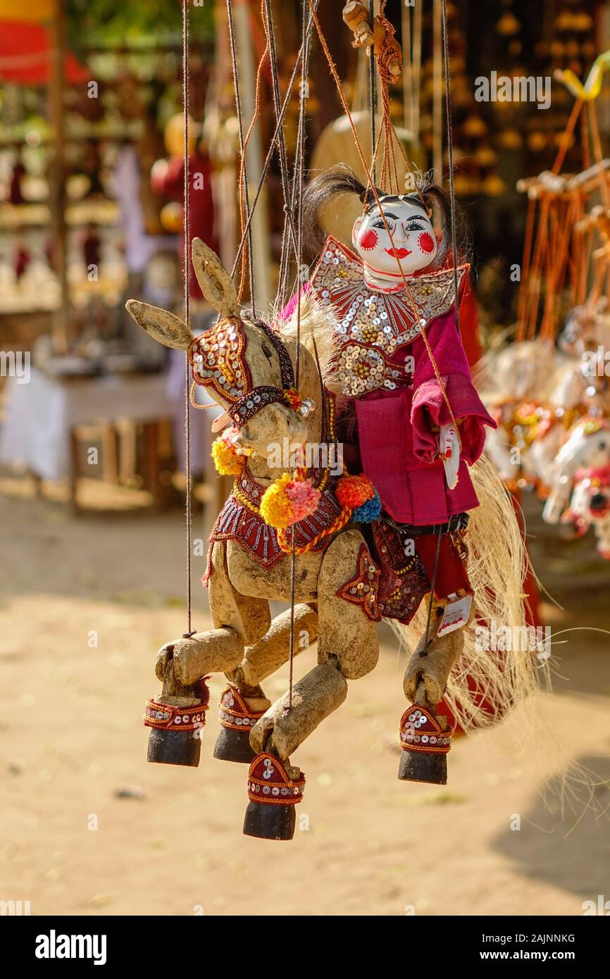 Asia myanmar bagan puppet show hi-res stock photography and images - Alamy