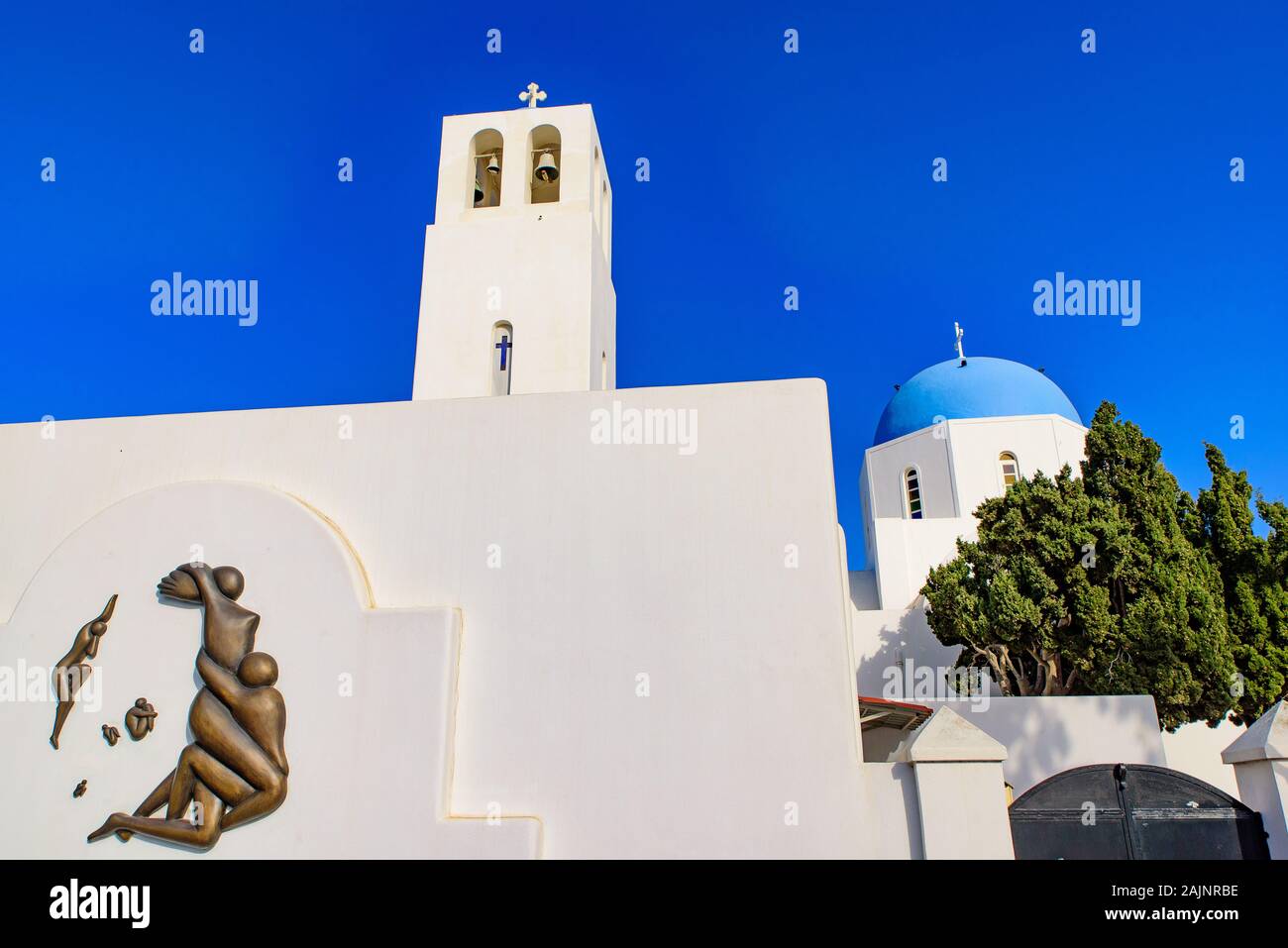 Blue church santorini hi-res stock photography and images - Alamy
