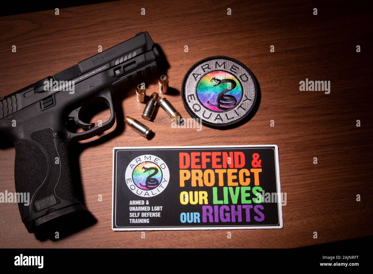 Bullet sticker hi-res stock photography and images - Alamy