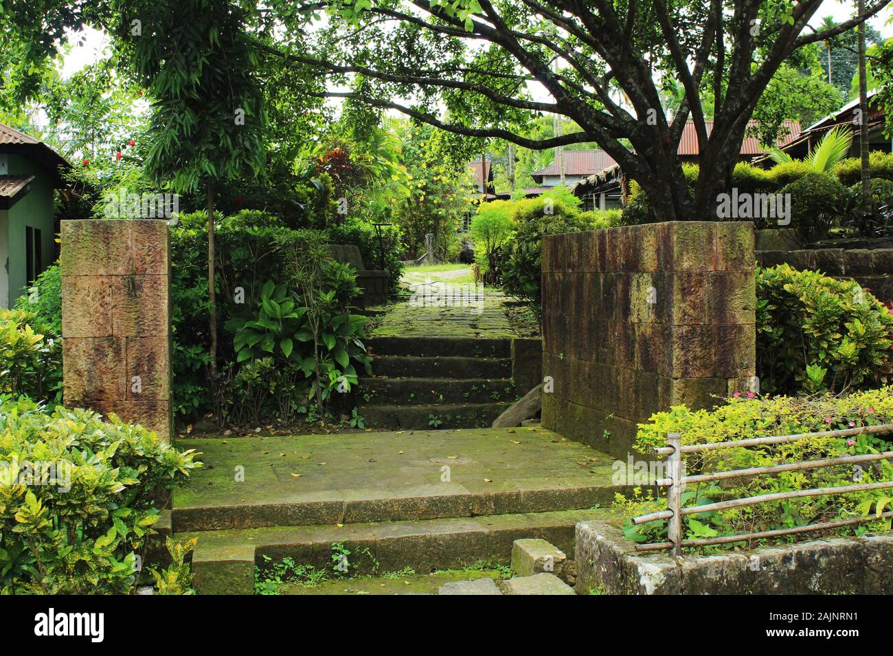 Bamboo gate hi-res stock photography and images - Alamy