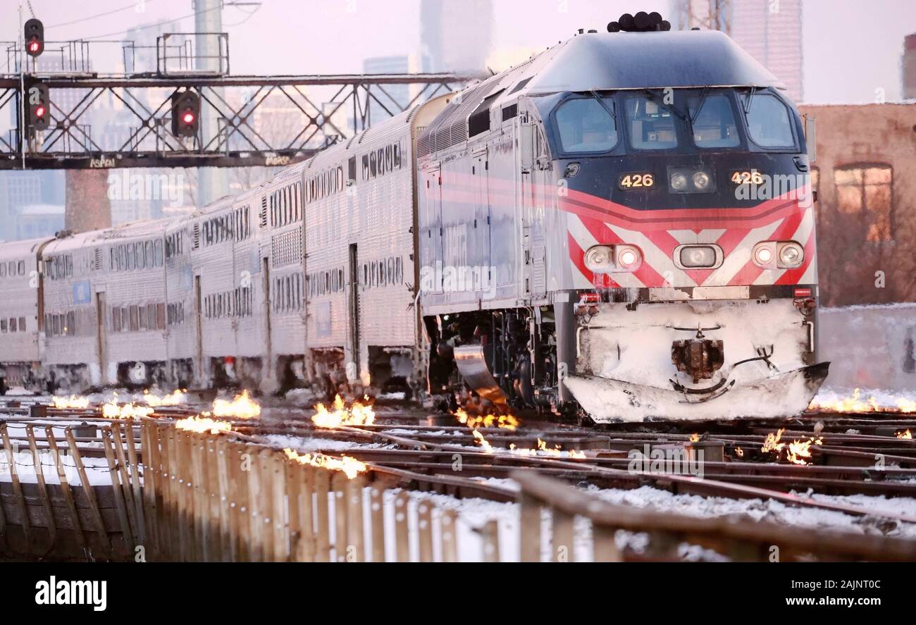 Chicago metra 2019 hi-res stock photography and images - Alamy