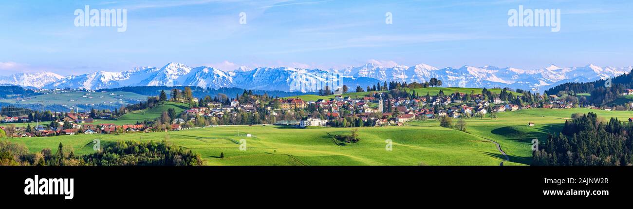 Beautiful view to Scheidegg in western part of bavarian Allgäu Stock ...