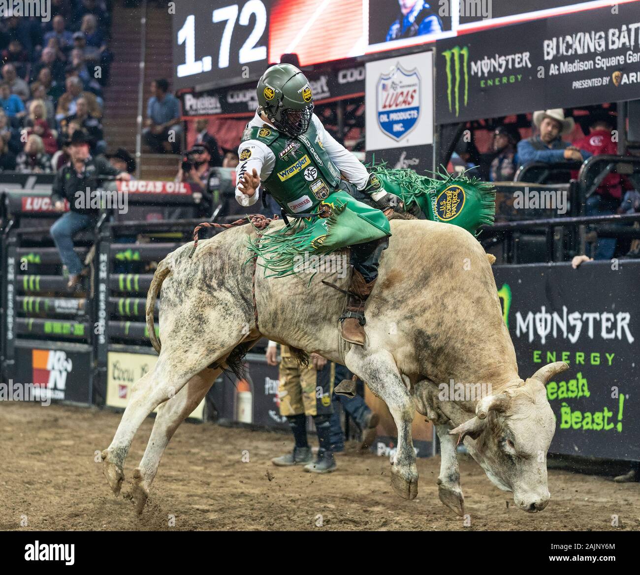 New York, USA. 04th Jan, 2020. Daylon Swearingen rides bull during ...