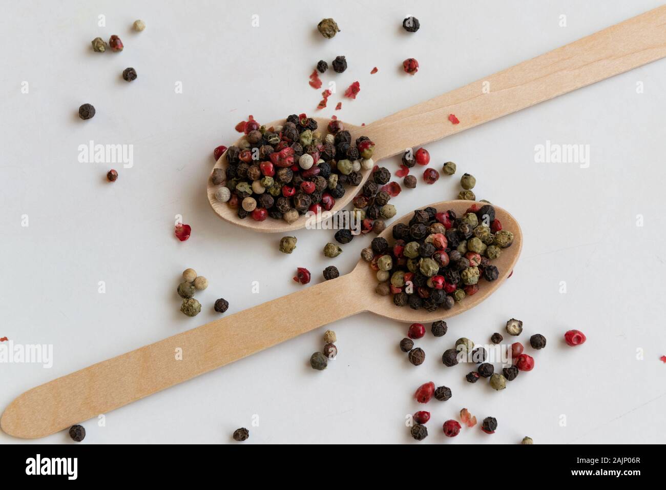 MIx of pepper seeds, spicy and condiment ingredients Stock Photo - Alamy
