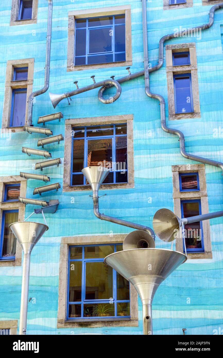 Facade detail hi-res stock photography and images - Alamy
