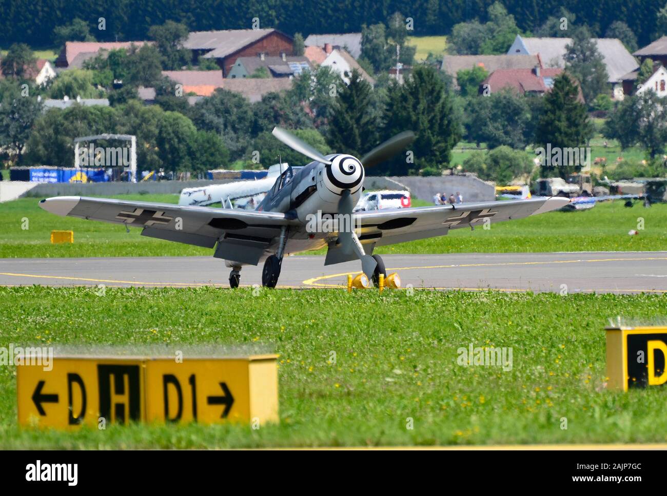 Ww2 messerschmitt bf 109 hi-res stock photography and images - Alamy