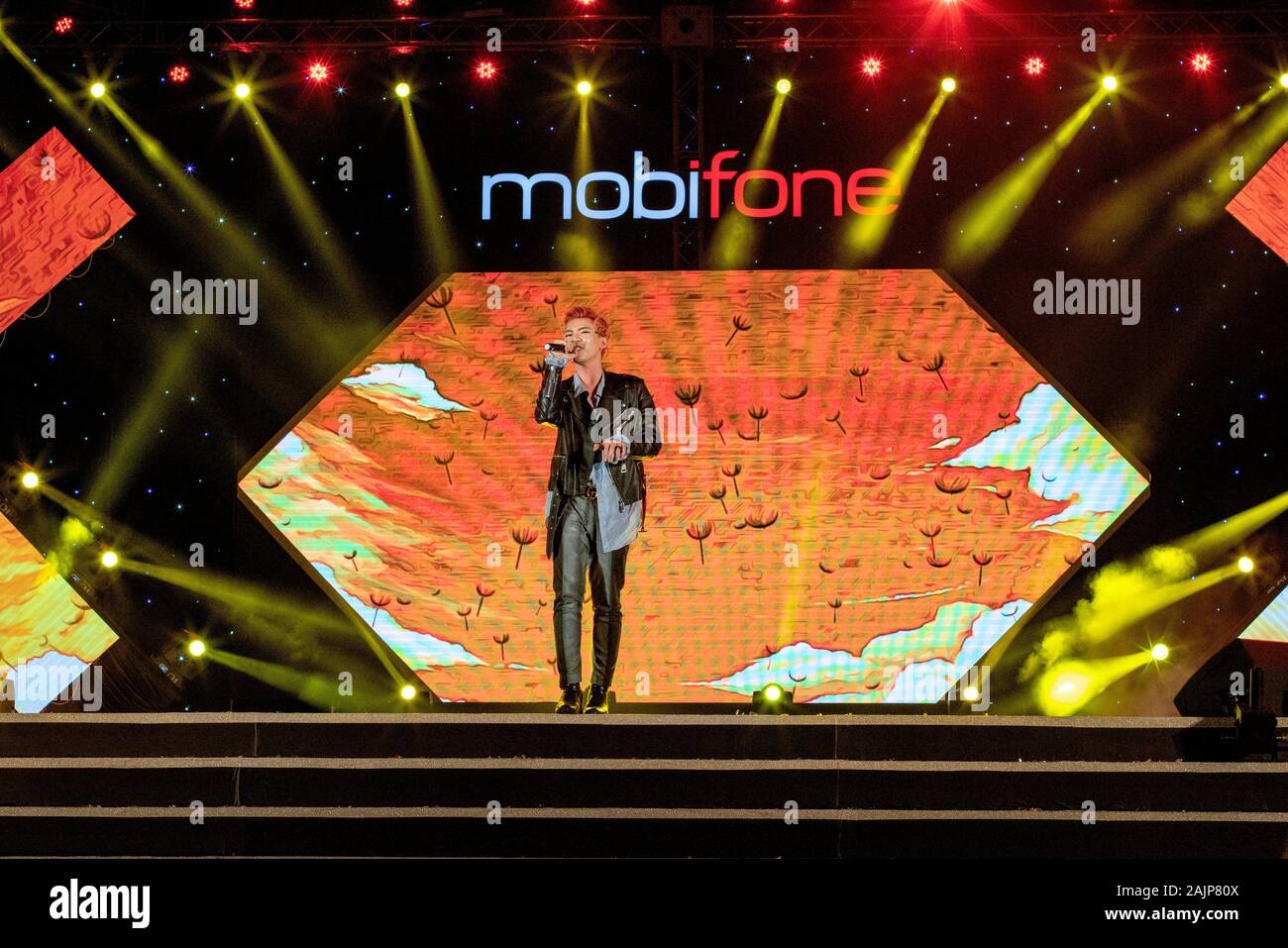 Mobiphone hi-res stock photography and images - Alamy